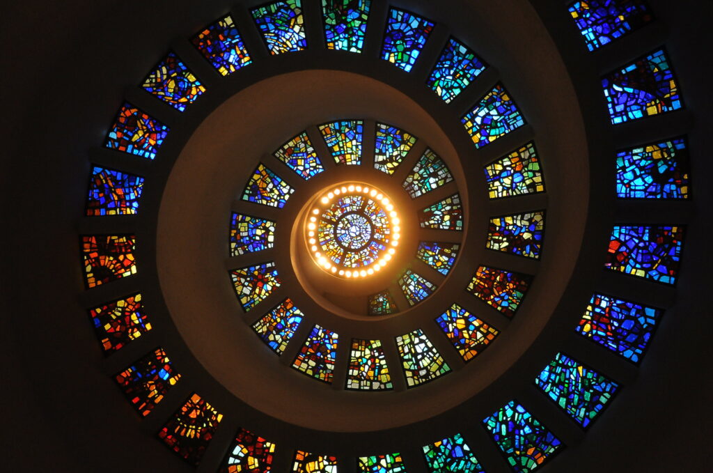 THE PALACE OF THUNDERING GODS - The American Yawp